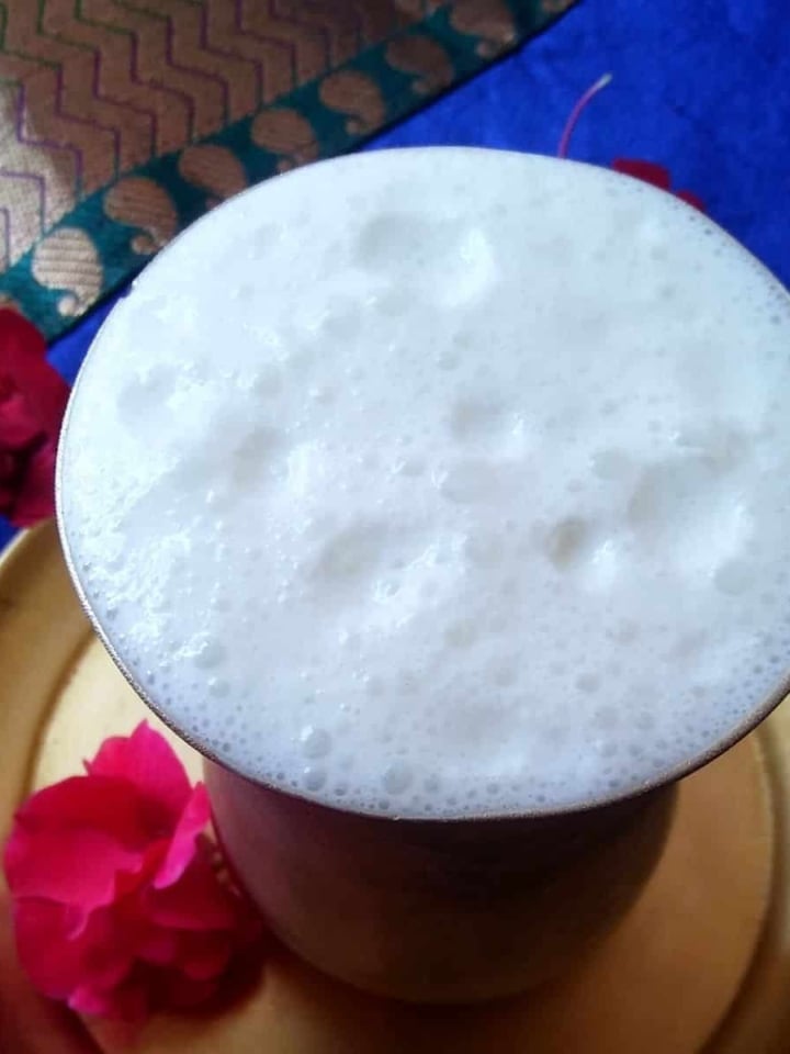 Plain Sweet Lassi | Sweet Lassi | Indian Lassi Recipe - Spoons Of Flavor