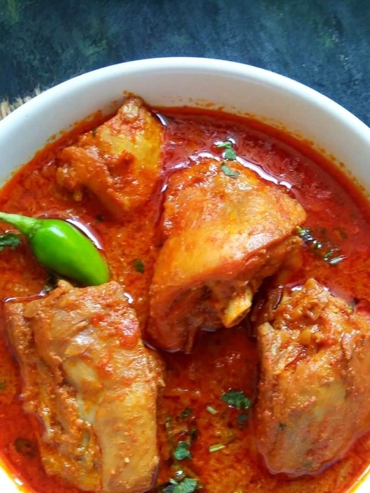Andhra Style Chicken Curry Recipe Step By Step - Spoons Of Flavor
