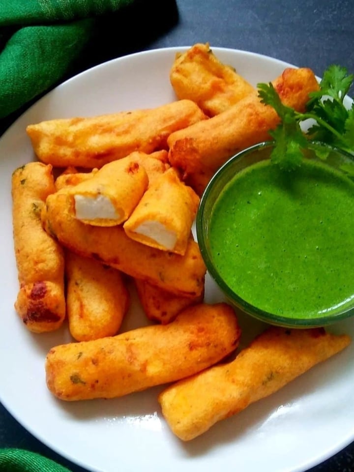 Easy Paneer Pakora Recipe | Paneer Pakoda - Spoons Of Flavor