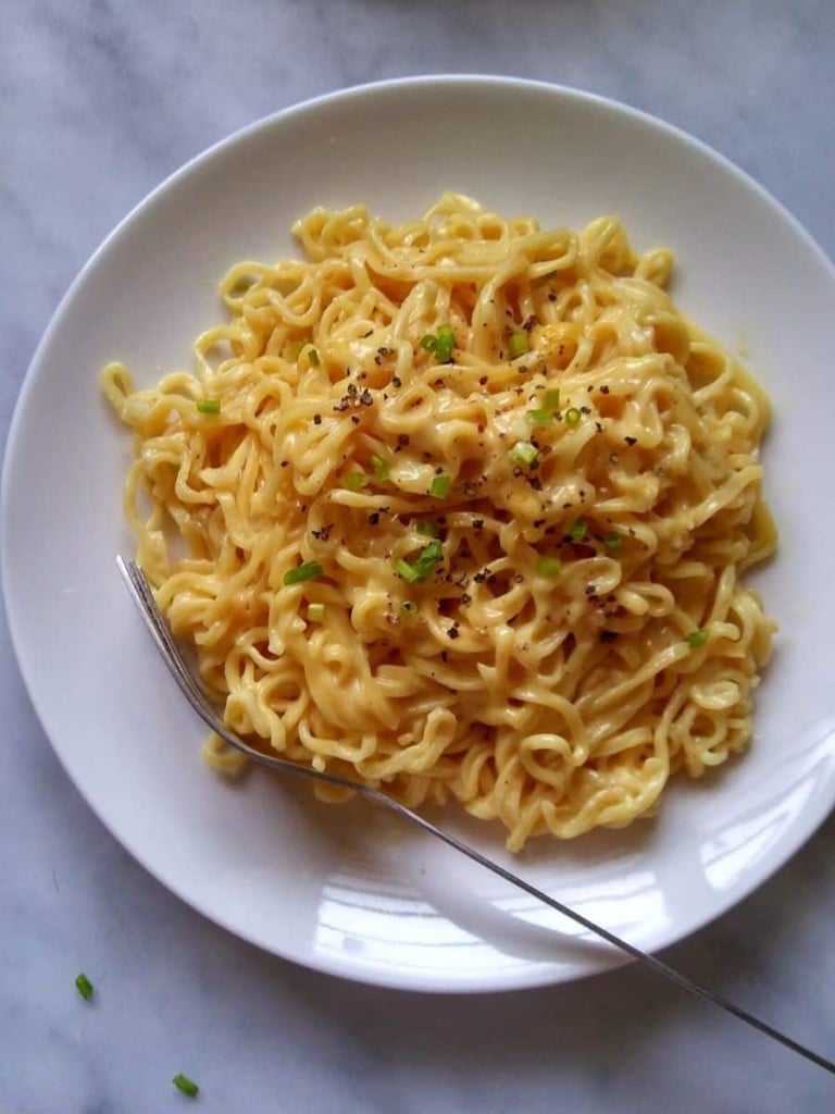 Cheesy Ramen Noodles - Spoons Of Flavor