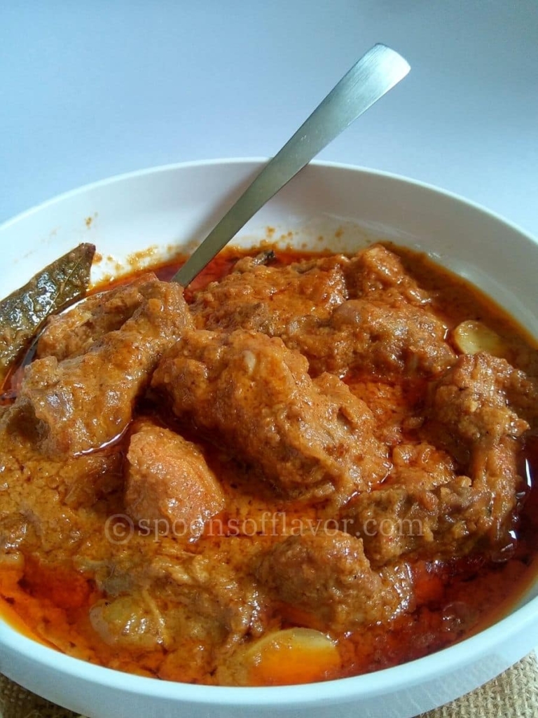 Easy Authentic Chicken Korma Recipe - Spoons Of Flavor