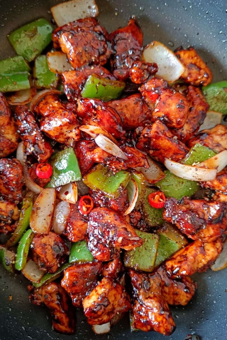 Easy Black Pepper Chicken Recipe - Spoons Of Flavor