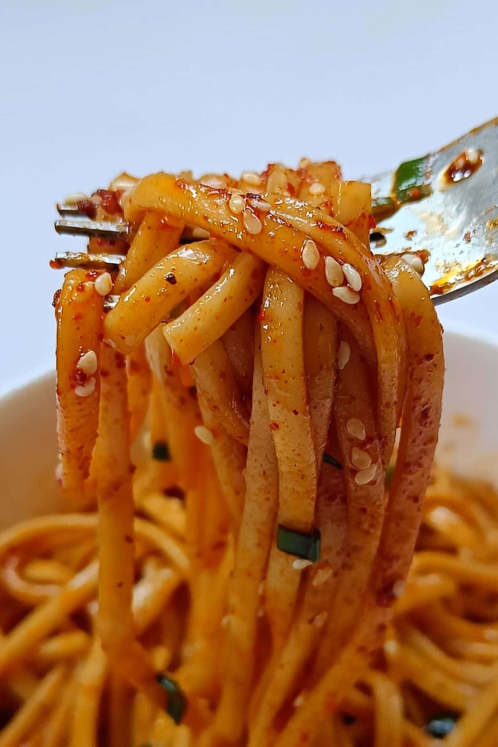 Spicy Garlic Chili Oil Noodles Recipe - Spoons Of Flavor
